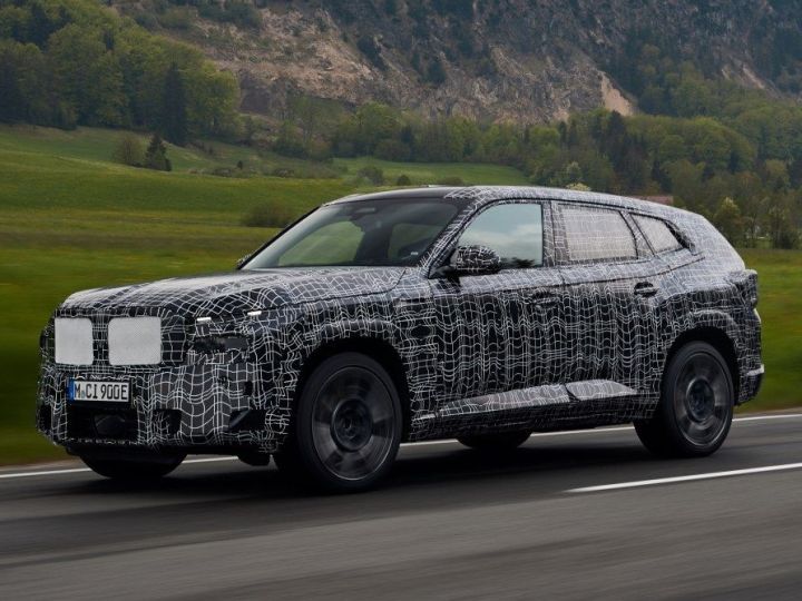 New BMW XM Plug-in Hybrid SUV Reveal On September 27 - ZigWheels