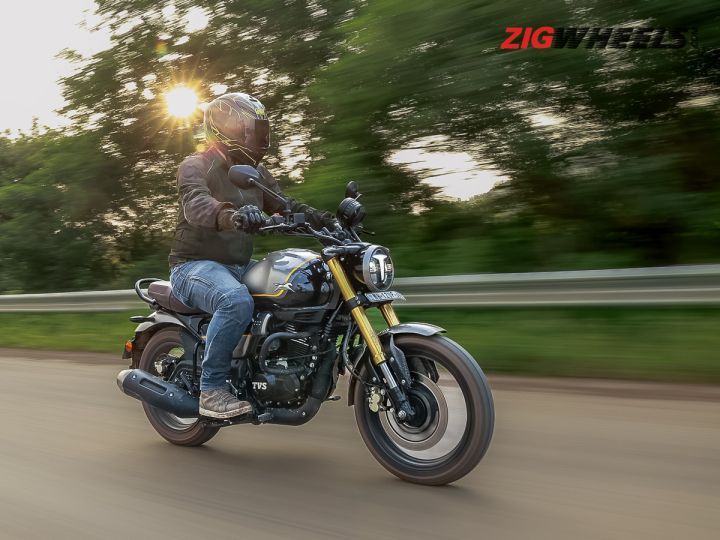 Royal Enfield Hunter 350 vs TVS Ronin - Comparison Test - ZigWheels