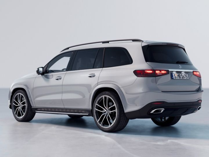 Facelifted Mercedes GLS SUV And Maybach GLS 600 Unveiled - ZigWheels