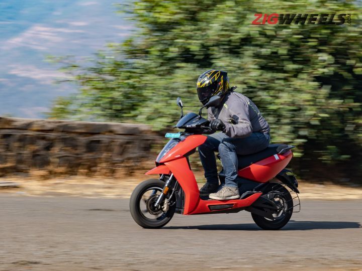 Ather 450X: With And Without Pro-pack Differences Explained In 4 Points ...