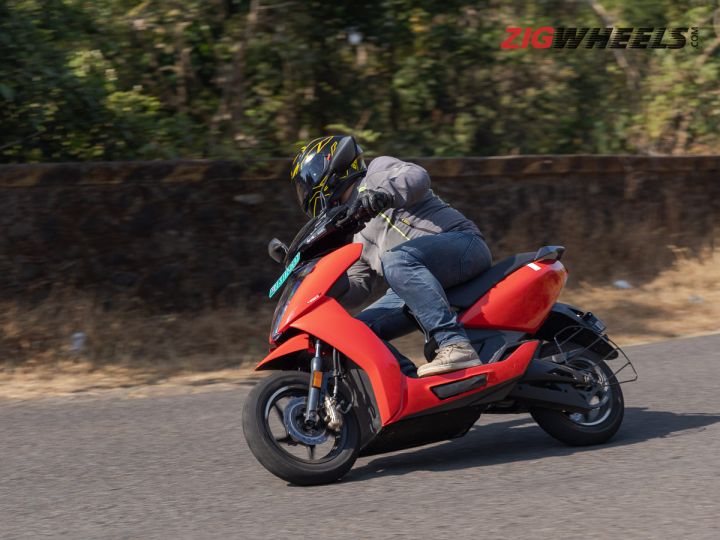 Ather 450X: With And Without Pro-pack Differences Explained In 4 Points ...