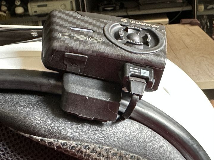 BluArmor C30 review - Desi helmet communicator for the win? - ZigWheels