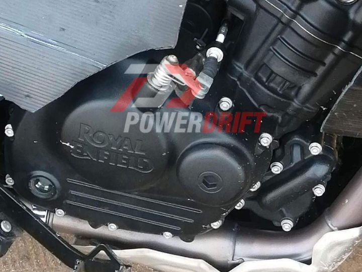 Royal Enfield Himalayan 450 Spotted Again: TFT Instrument Cluster ...