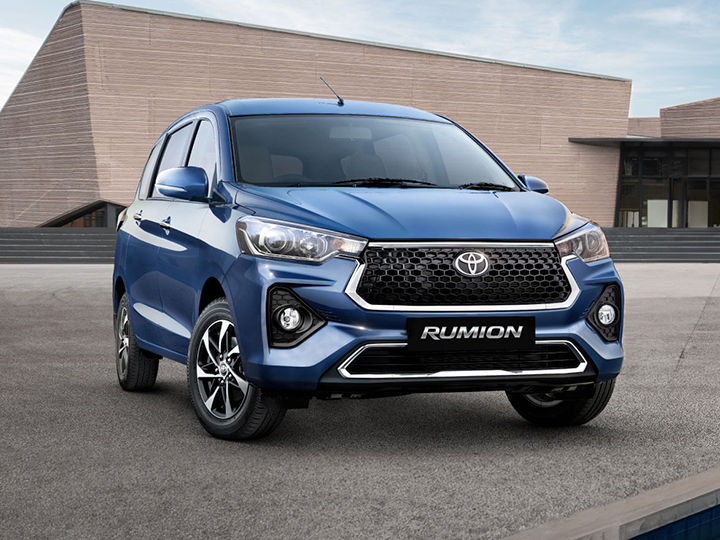 Toyota Rumion Unveiled In India Ahead Of Launch In Festive Season ...