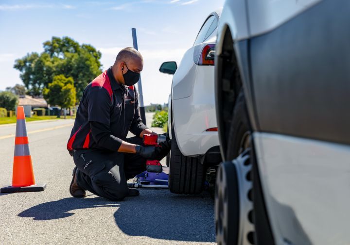 Mahindra To Hold Mega M-Plus Service Camp For All Its SUVs In India ...