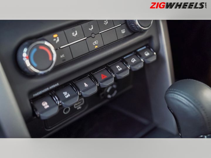 RWD Mahindra Thar’s Day Out In The City - ZigWheels