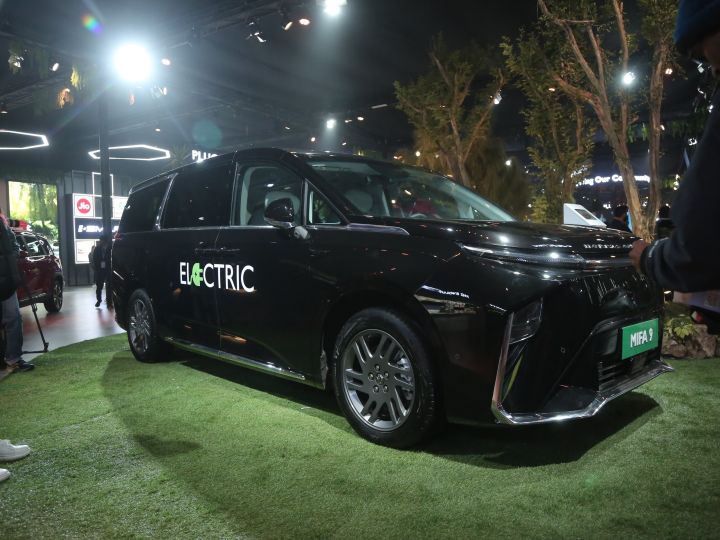 MG Showcases 6 International Models At The Auto Expo 2023: eRX5, eHS ...