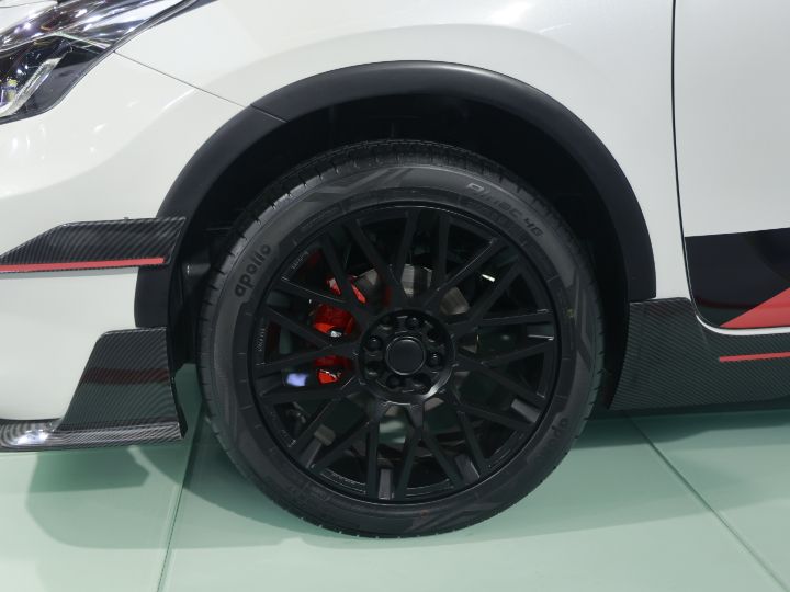 Auto Expo 2023: Sporty Looking Toyota Glanza Showcased With Modified ...