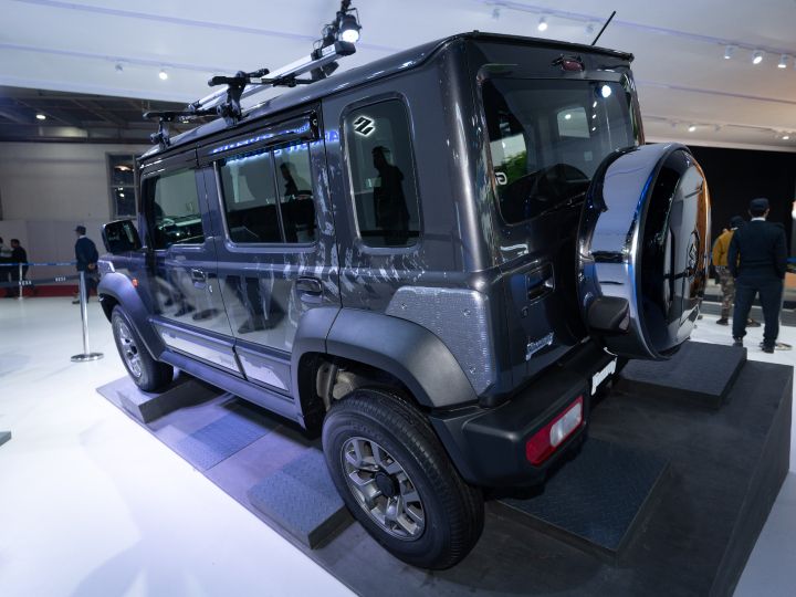 Maruti Jimny As The Next Indian Army Vehicle? - ZigWheels