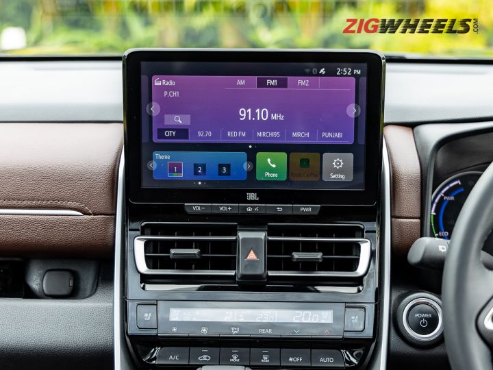 Maruti Invicto Vs Toyota Innova Hycross- Differences Explained - Design ...