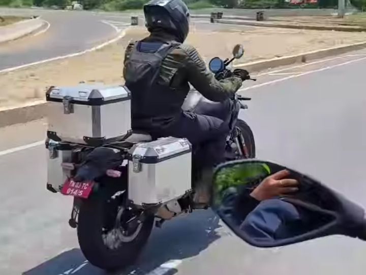 Royal Enfield Himalayan 450 Kitted With Touring Accessories Spied ...