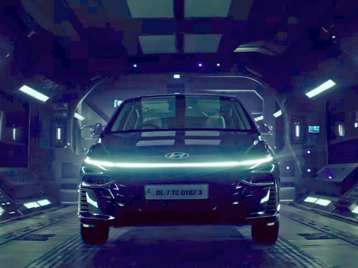 2023 Hyundai Verna Sedan Exterior Design Seen In Detailed Real-life ...