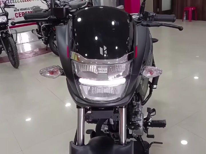 2023 Hero Super Splendor Xtec 125cc Bike Reaches Dealerships - ZigWheels