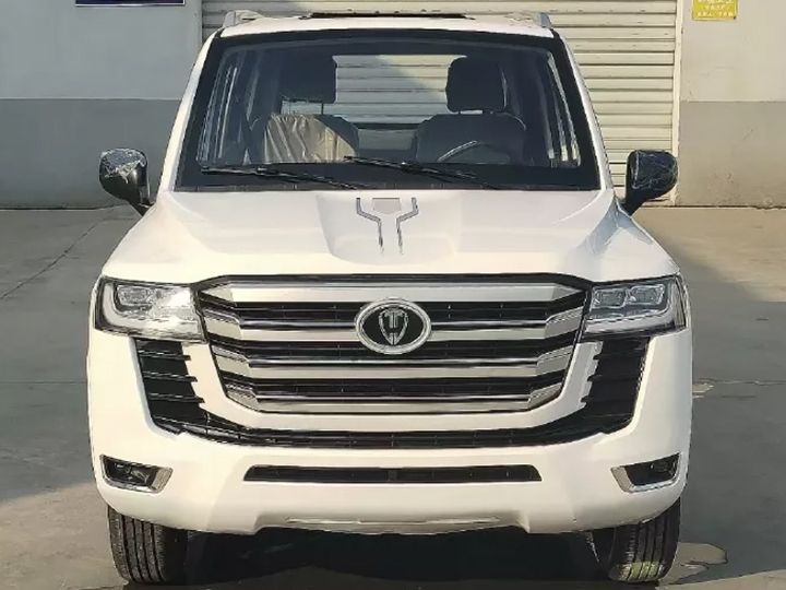 Kuluze EV Is An Electric Chinese Knockoff Of Toyota Land Cruiser 300 ...