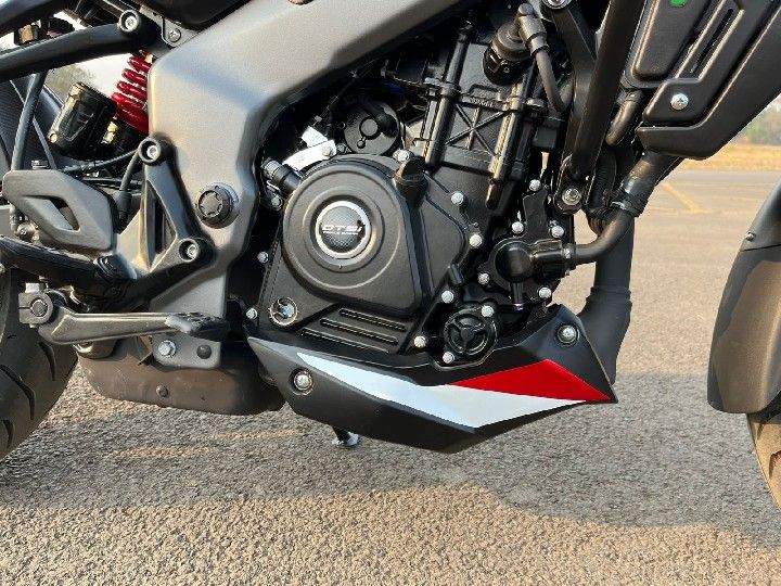 BREAKING: Updated Bajaj Pulsar NS200 Launched At Rs 1,47,347 - ZigWheels