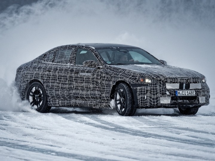 BMW i5 Electric 5 Series Sedan Completes Winter Testing Ahead Of Global ...