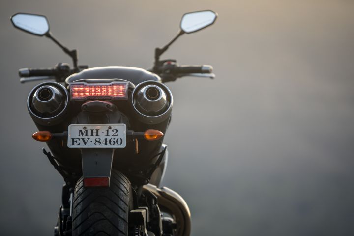 Flashback Friday: Yamaha MT-01 – The Master Of Torque - ZigWheels