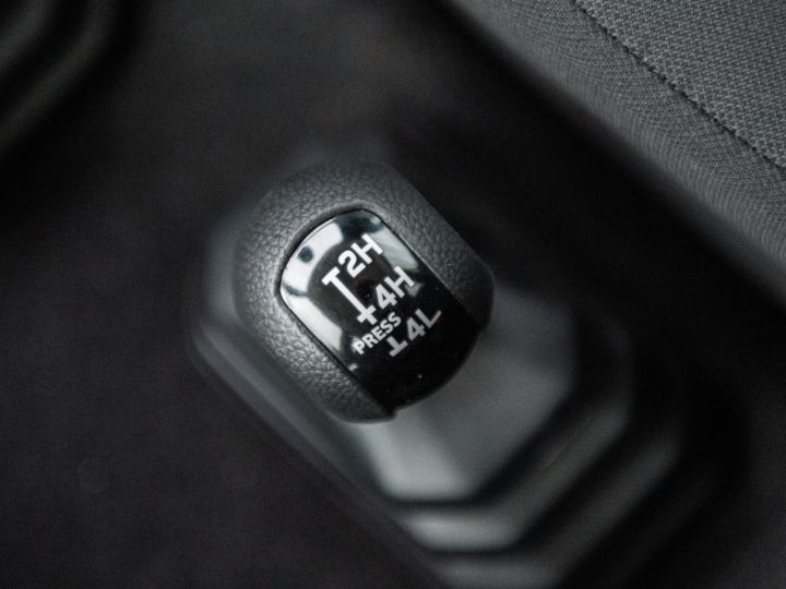 Maruti Suzuki Jimny Price, Images, Reviews & Specs