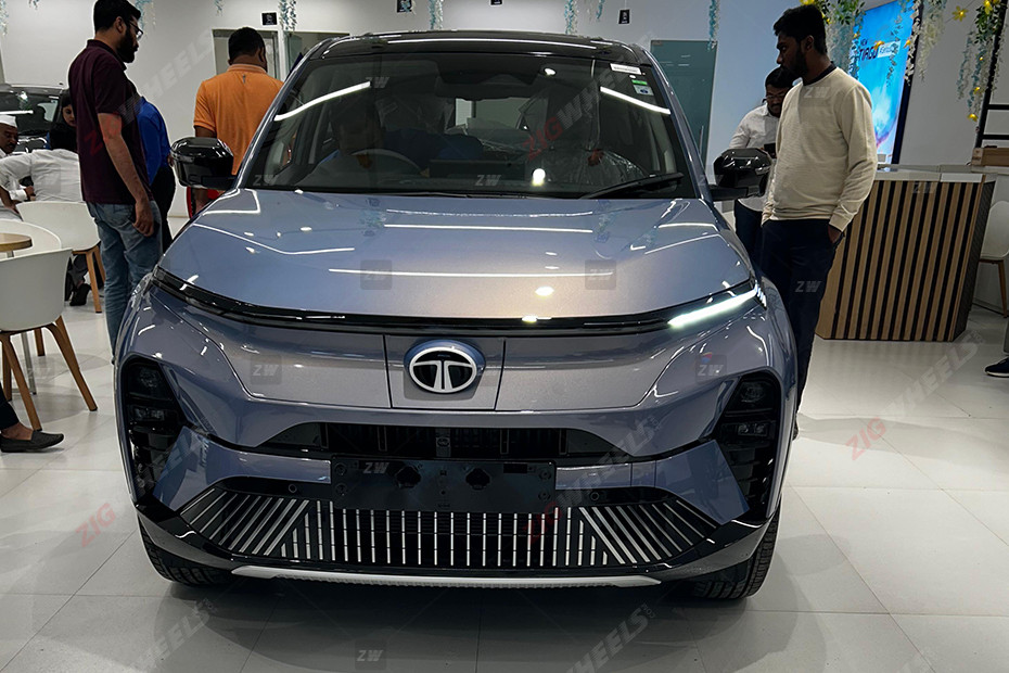 Tata Curvv EV Creative, Accomplished, Accomplished + S, Empowered ...