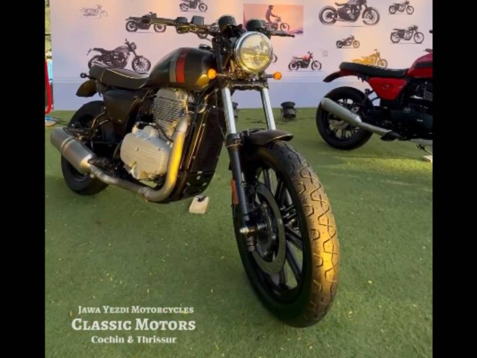 Royal Enfield Rival Yezdi 500cc Retro Bike Leaked, Yezdi Streetfighter ... Royal Enfield Rival Yezdi 500cc Retro Bike Leaked, Yezdi Streetfighter ...