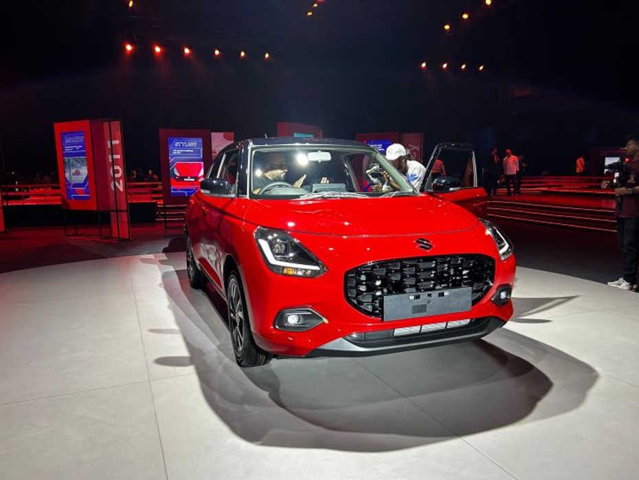 2024 Maruti Suzuki Swift LXI, VXI, VXI (O), ZXI, ZXI+ Variants-wise ...