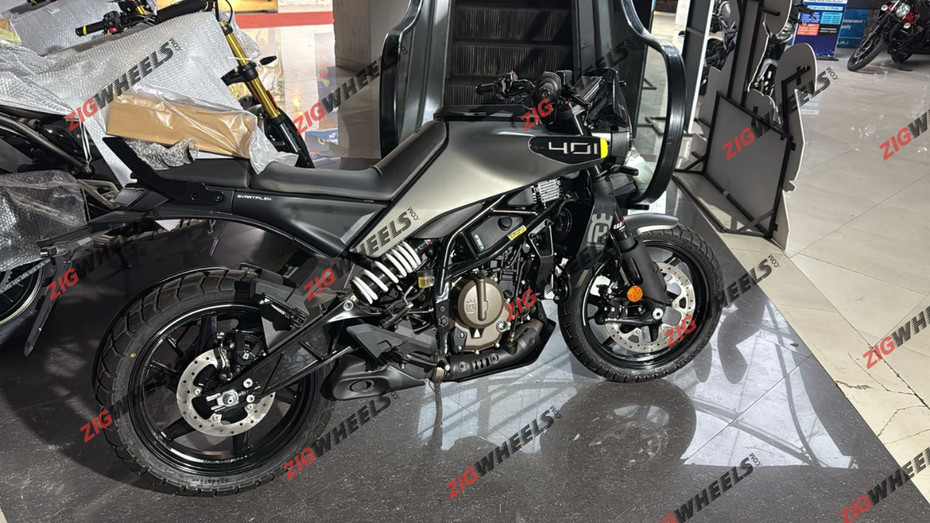 Upcoming Performance Bikes To Launch In August 2025: TVS Apache RTX 300 ...