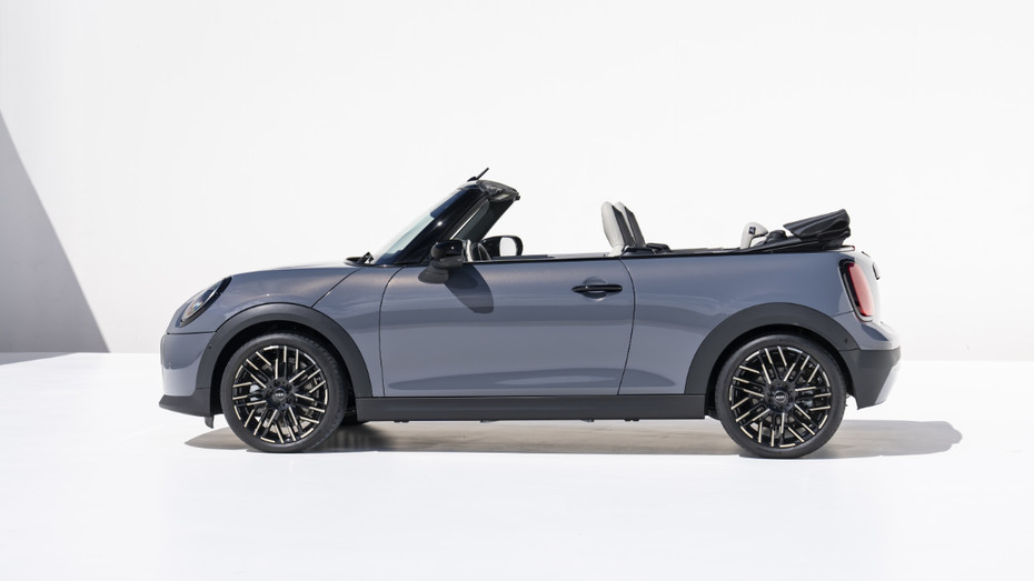 Mini Cooper Convertible Launched At Rs 58.50 Lakh: Exterior, Interior ...