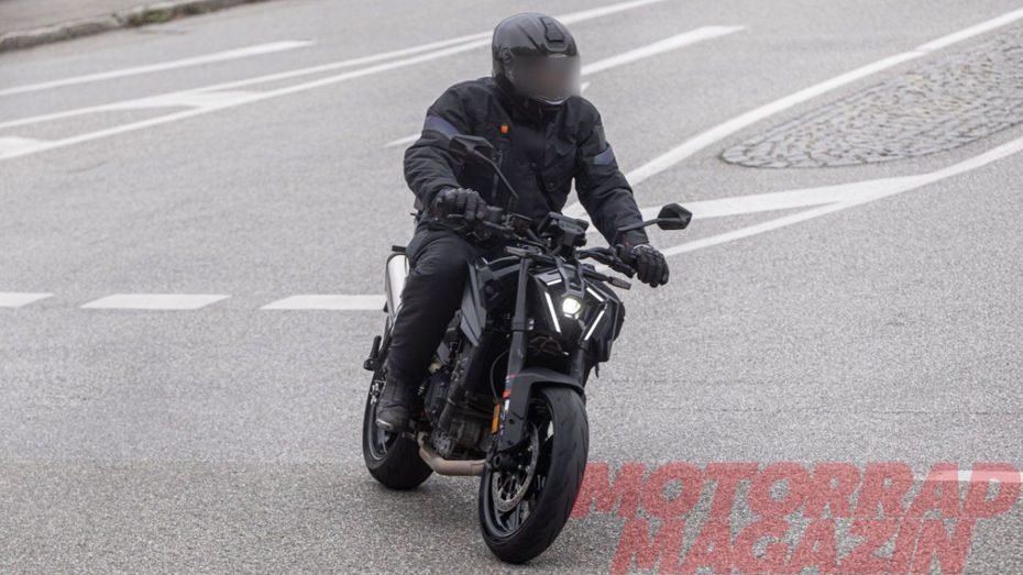 New KTM 790 Duke Spotted Testing - ZigWheels