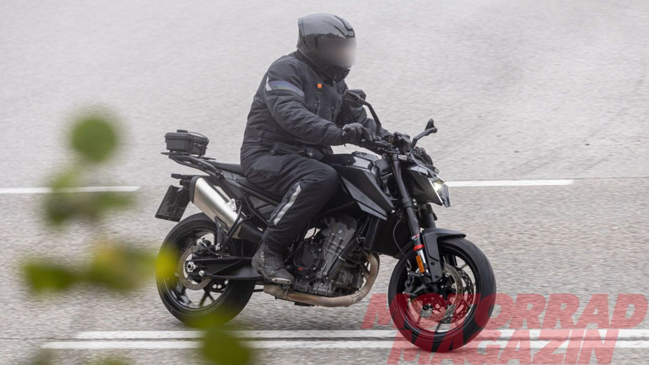 New KTM 790 Duke Spotted Testing - ZigWheels