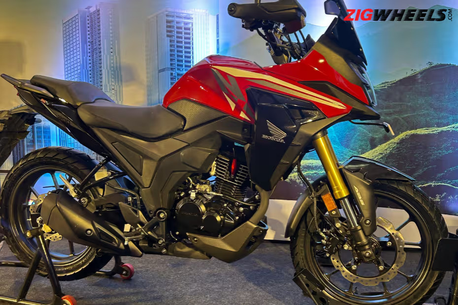 2025 Honda NX200 Vs Suzuki V-Strom SX: Image Comparison - ZigWheels