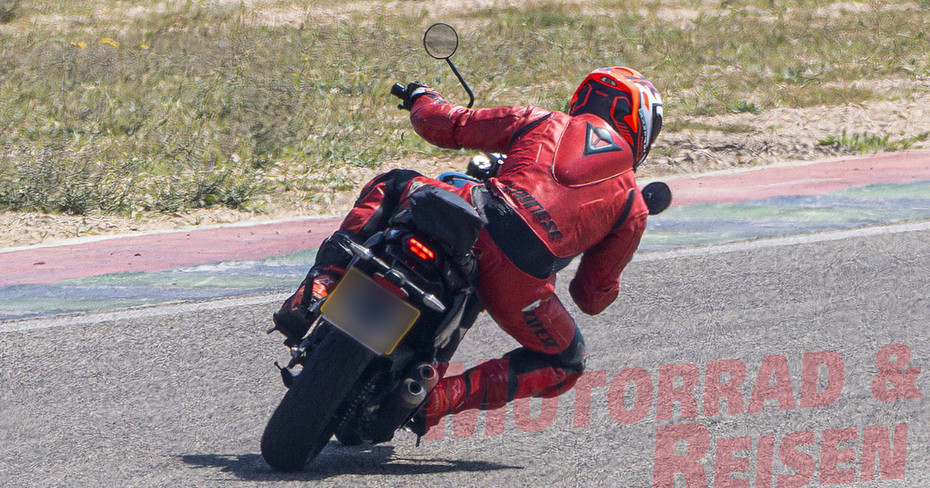 Upcoming Triumph Scrambler T4 Spotted Testing, Could Be Called Triumph ...