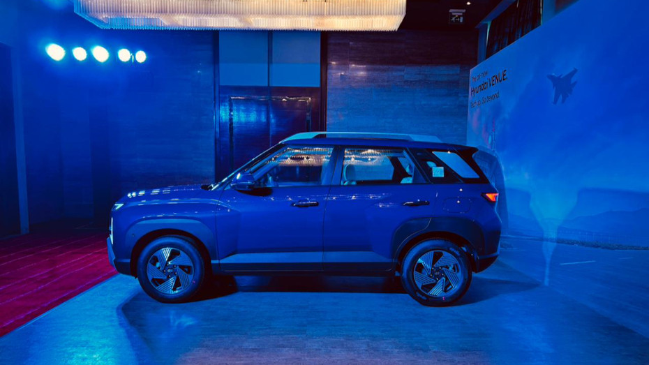 2025 Hyundai Venue Launched; Explained In 10 Real-life Images: Bigger ...