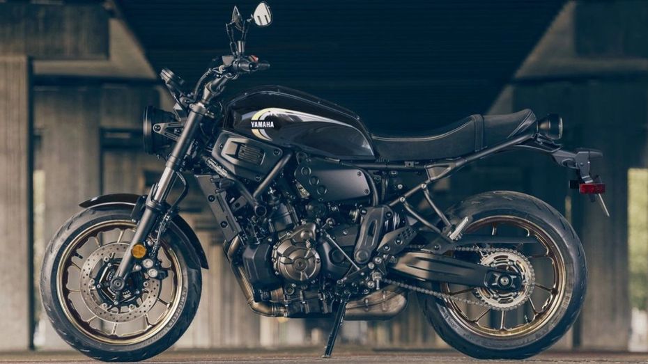 Yamaha XSR155 Vs XSR700: Compared In Images - ZigWheels