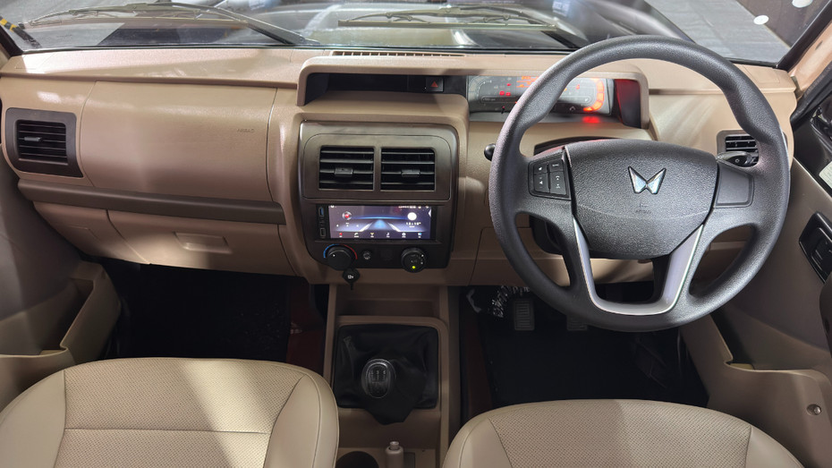 2025 Mahindra Bolero Launched: Exterior, Interior, Features, New Top-spec B8 Variant ...