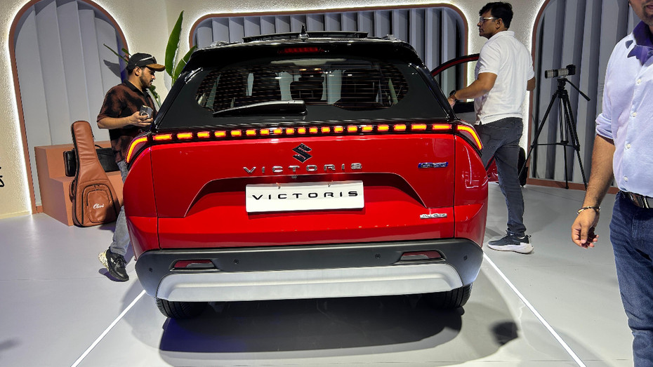 Maruti Victoris Explained In Real-life Images: Design, Features ...