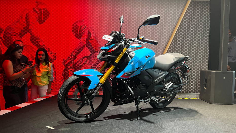 TVS Apache RTR 310, Apache RR 310, Ronin, Apache RTR 200 4V, Apache RTR ...