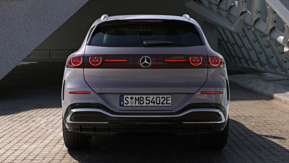 Mercedes-Benz GLC EV Revealed: Design, Features, Powertrain, Interior ...