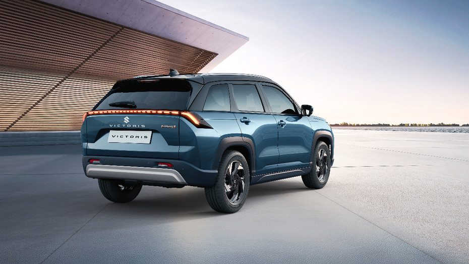 Maruti Victoris Level-2 ADAS Features Explained: Adaptive Cruise Control, Lane Keep Assist ...