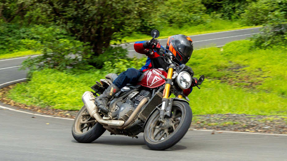 2026 Triumph Speed 350 Spotted At Dealerships Ahead Of April 6 India ...
