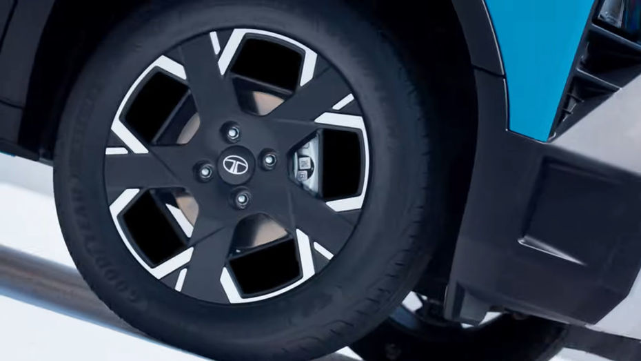 2026 Tata Punch Facelift Teased; Launch Date Confirmed! Here Is What It ...