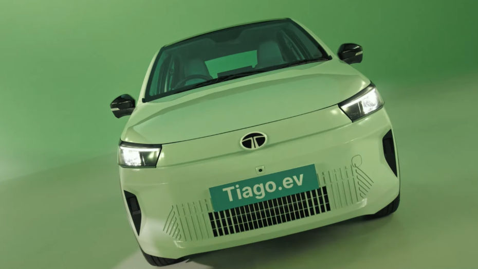2026 Tata Tiago EV Interior Revealed Ahead Of Launch: Bigger Screens ...