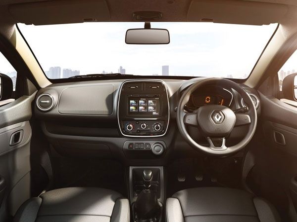 Renault KWID Interior Review Part 01 | ElaKiri