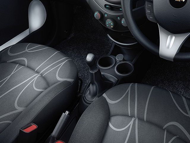 Chevrolet Beat Images, Beat Interior & Exterior Photos, 360 View ...