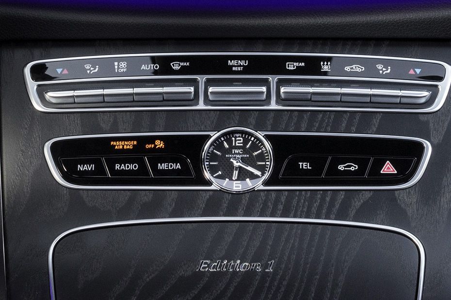 Mercedes-Benz CLS Images, CLS Interior & Exterior Photos, 360 View ...