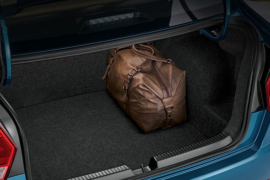 Volkswagen Ameo Images, Ameo Interior & Exterior Photos, 360 View ...