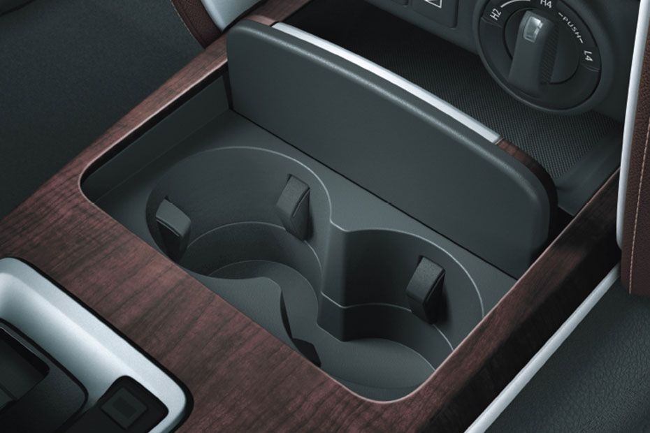 Toyota Fortuner 2016-2021 Images, Fortuner 2016-2021 Interior ...