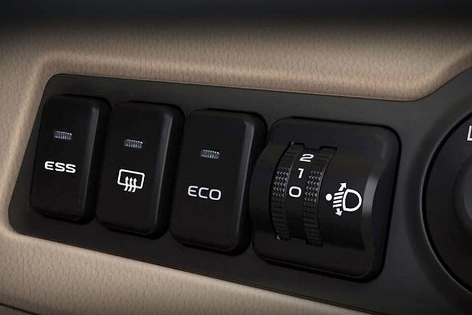 Mahindra TUV 300 Plus Images, TUV 300 Plus Interior & Exterior Photos ...
