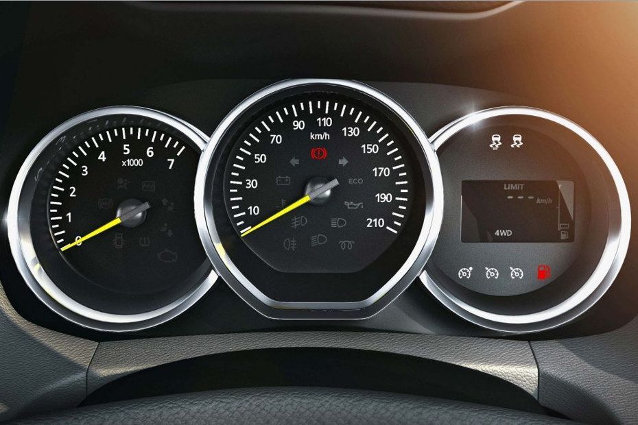 Renault Duster 2016-2019 Images, Duster 2016-2019 Interior & Exterior ...