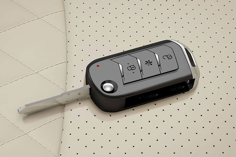 Mahindra TUV 300 Plus Images, TUV 300 Plus Interior & Exterior Photos ...