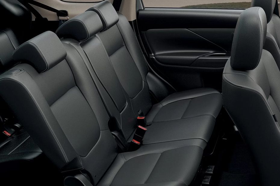 Mitsubishi Outlander Images, Outlander Interior & Exterior Photos, 360 ...